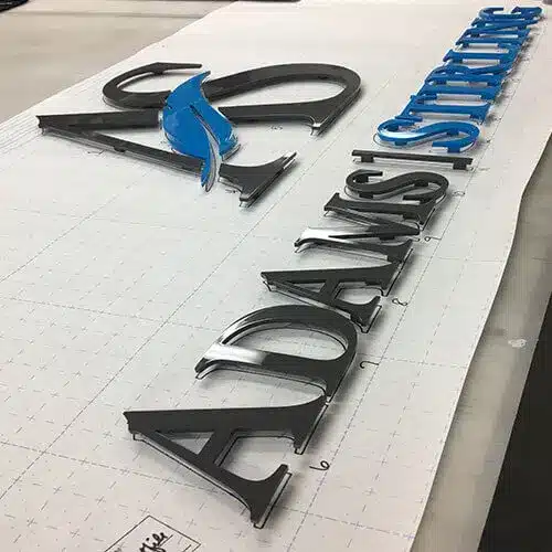Plastic Signs - Los Angeles Sign Company